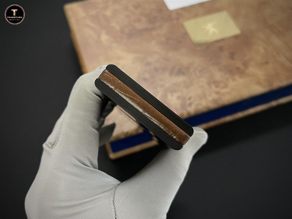 Mobiado Forma Sport Carbon Gold Máy Lướt new 99%